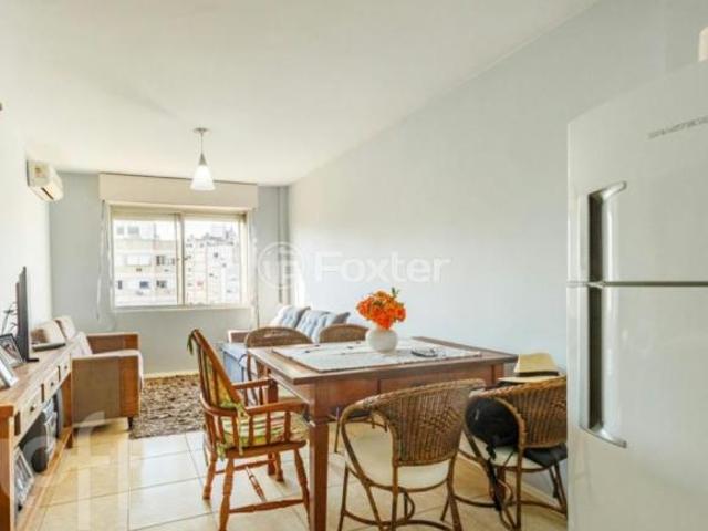 Apartamento, 1 dormitórios, 54.32 m², em Centro Histórico