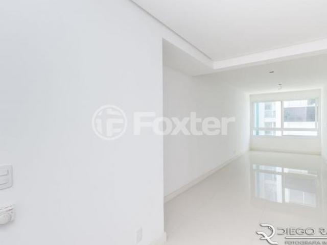 Apartamento, 1 dormitórios, 54.66 m², em Passo da Areia