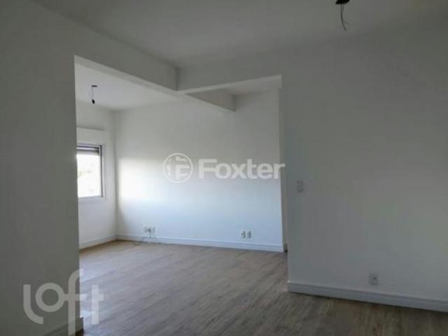 Apartamento, 1 dormitórios, 56 m², em Centro