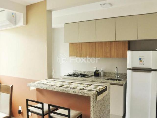 Apartamento, 1 dormitórios, 56 m², em São João