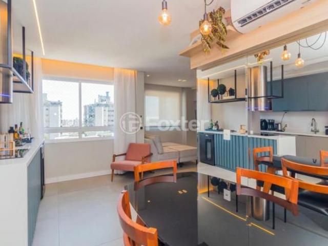 Apartamento, 1 dormitórios, 56.26 m², em Passo da Areia