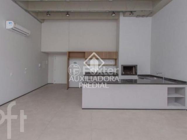 Apartamento, 1 dormitórios, 56.42 m², em Petrópolis