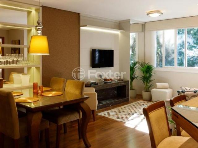 Apartamento, 1 dormitórios, 57 m², em Centro