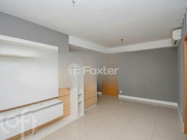 Apartamento, 1 dormitórios, 59.97 m², em Três Figueiras