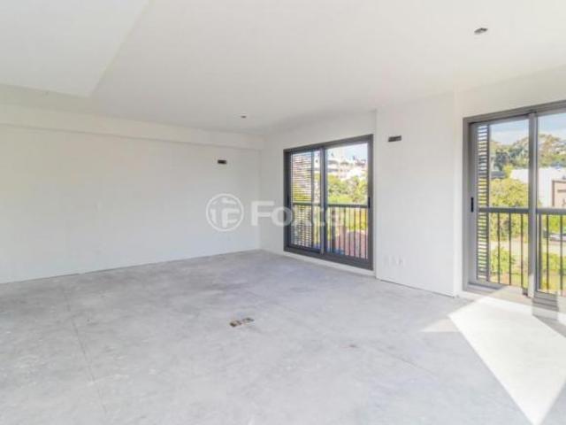 Apartamento, 1 dormitórios, 51.1 m², em Petrópolis