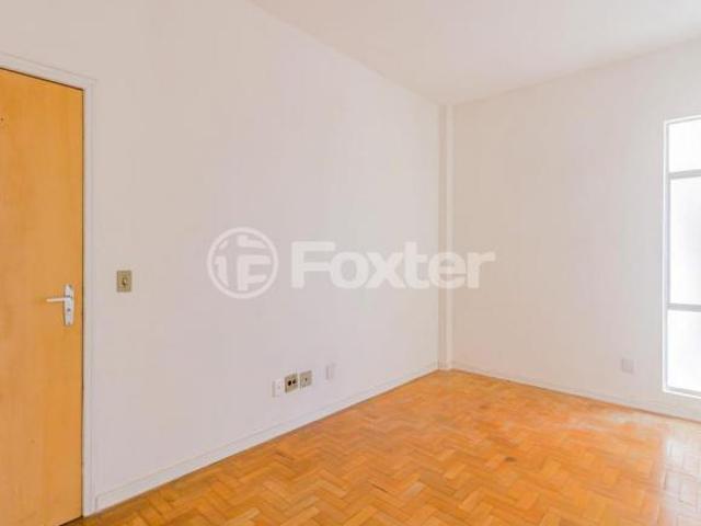 Apartamento, 1 dormitórios, 51.79 m², em Partenon