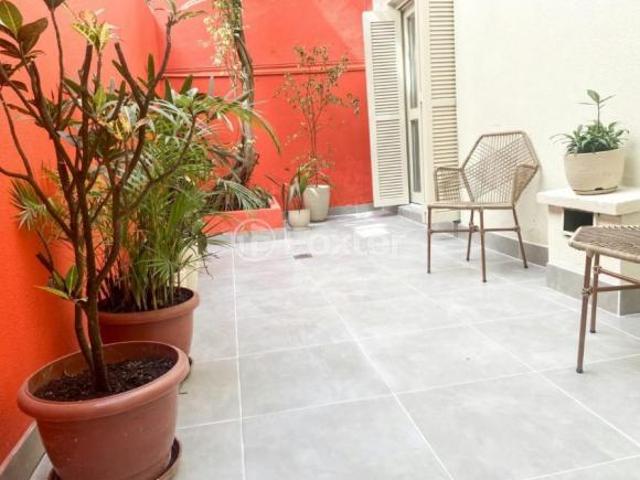 Apartamento, 1 dormitórios, 52.91 m², em Auxiliadora