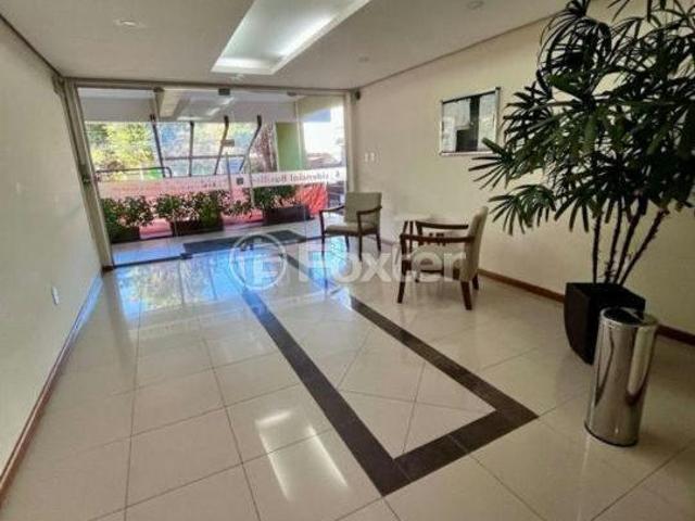 Apartamento, 1 dormitórios, 53.55 m², em Morro do Espelho