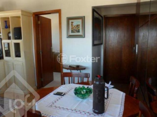 Apartamento, 1 dormitórios, 65 m², em Centro Histórico