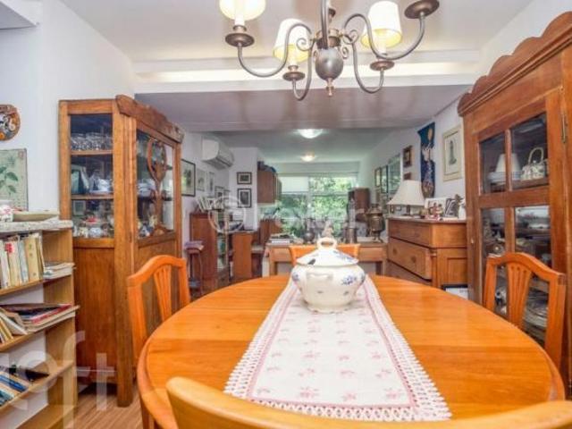 Apartamento, 1 dormitórios, 65 m², em Auxiliadora