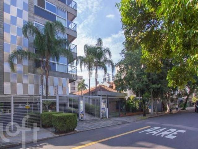 Apartamento, 1 dormitórios, 62.72 m², em Petrópolis