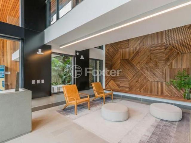 Apartamento, 1 dormitórios, 78.88 m², em Petrópolis