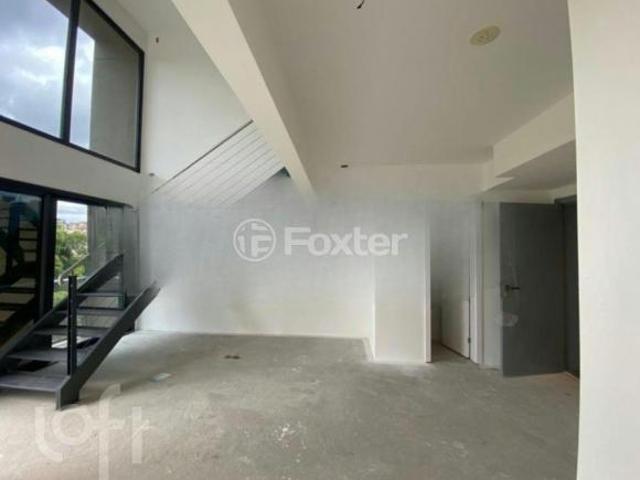 Apartamento, 1 dormitórios, 78.88 m², em Petrópolis