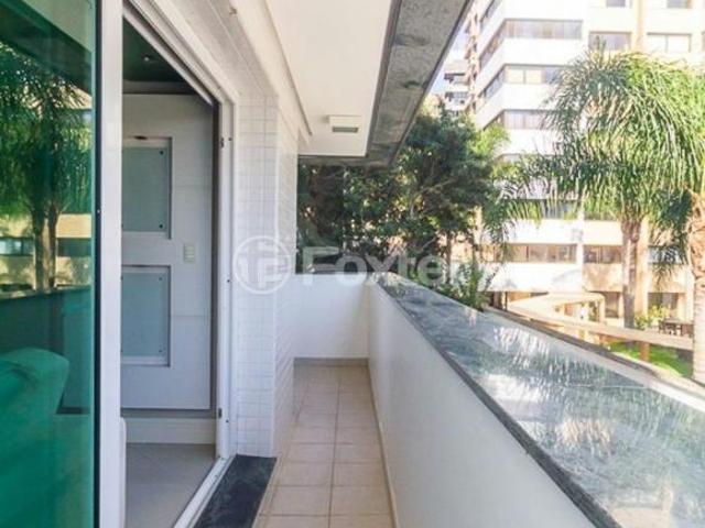 Apartamento, 1 dormitórios, 73 m², em Mont Serrat