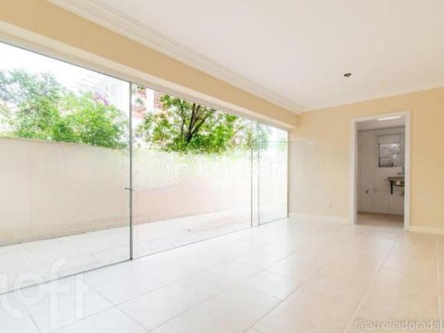 Apartamento, 1 dormitórios, 89.13 m², em Menino Deus