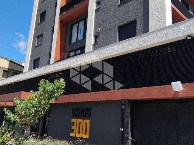 Apartamento 1 e 2 dormitórios com vaga escriturada no bairro azenha