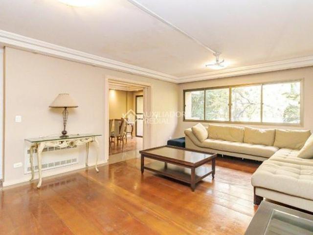 Apartamento 1 por andar 4 quartos 2 suítes 4 vagas paralelas
