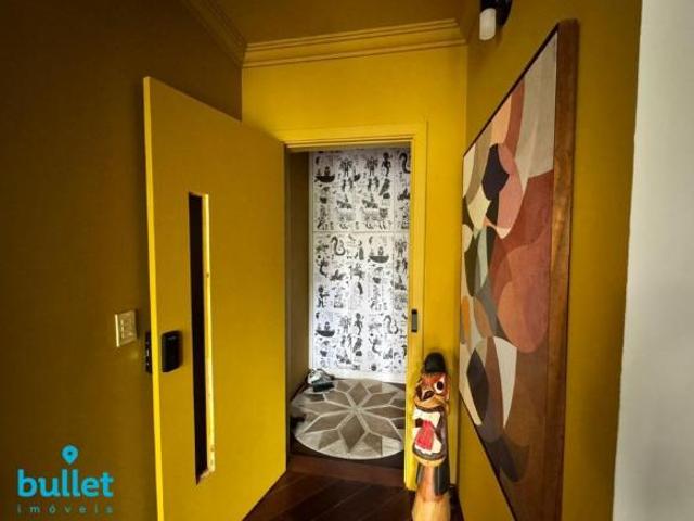 Apartamento 1 por andar Av. Princesa D&apos Oeste