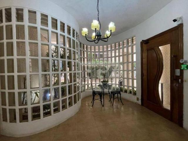 APARTAMENTO 1 QUAARTO FRENTE COM VISTA MAR IMPERDÍVEL