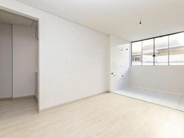 Apartamento 1 quarto, 1 vaga de garagem no Ed Porto Príncipe, Juvevê, Curitiba/
