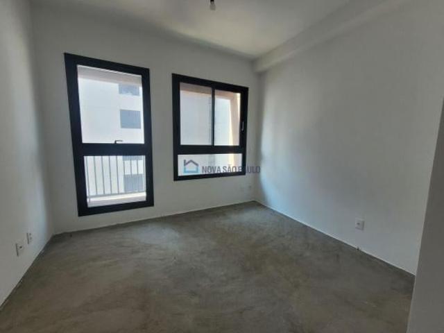 Apartamento 1 quarto a venda na Vila Mariana. 400 metros do metrô Santa Cruz