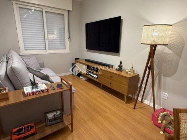 Apartamento 1 quarto à venda no bairro Passo da Areia em Porto Alegre