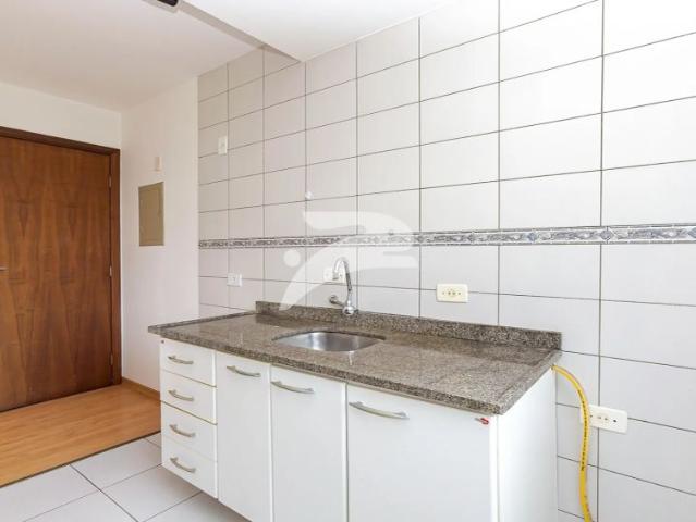 Apartamento 1 Quarto Alto da Rua XV 40m²
