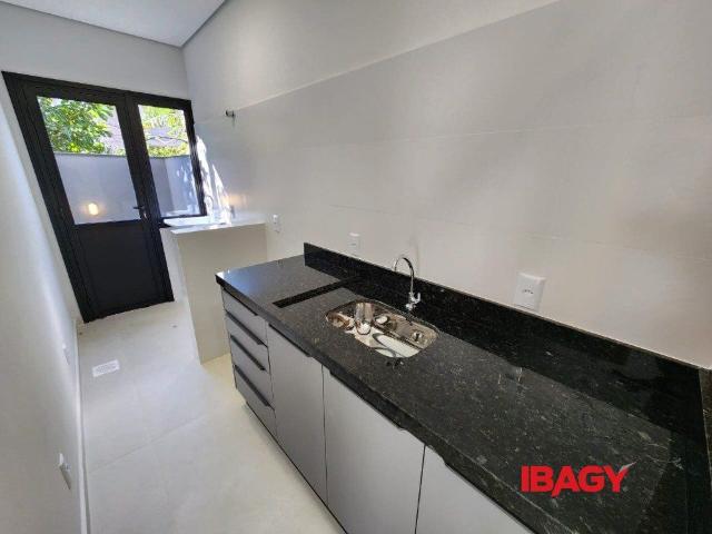 Apartamento 1 Quarto Cachoeira Do Bom Jesus 42m²