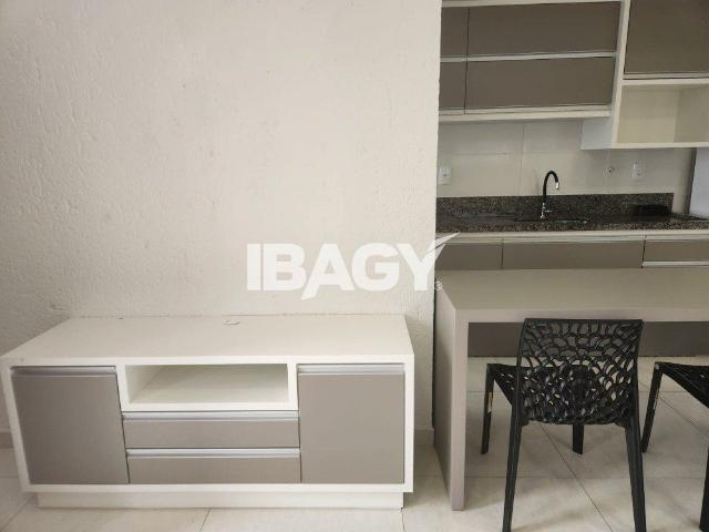 Apartamento 1 Quarto Carvoeira 40m²