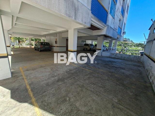 Apartamento 1 Quarto Carvoeira 47m²