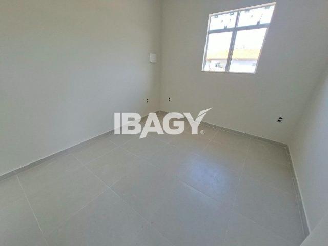 Apartamento 1 Quarto Carianos 35m²