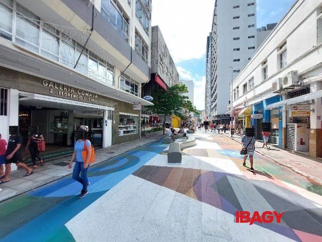 Apartamento 1 Quarto Centro 36m²