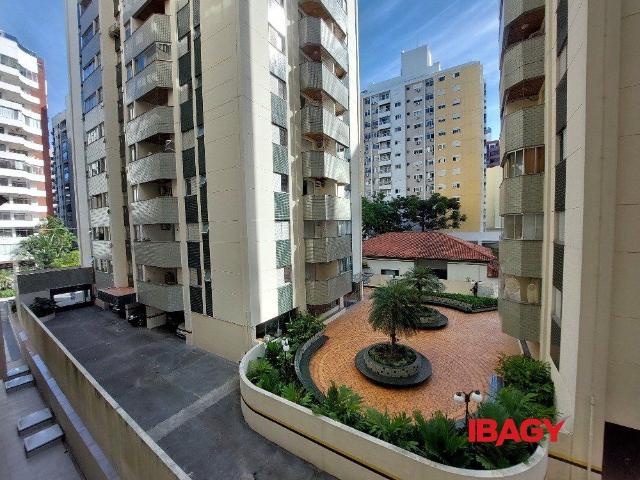 Apartamento 1 Quarto Centro 43m²