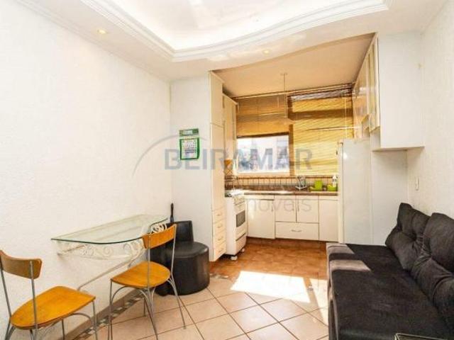 Apartamento 1 Quarto, com Armários e Área de Serviço à Venda Asa Sul
