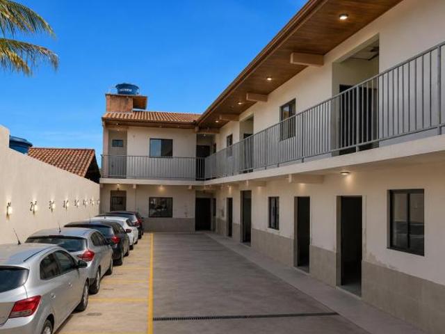 Apartamento 1 quarto com garagem St. de Mansoes