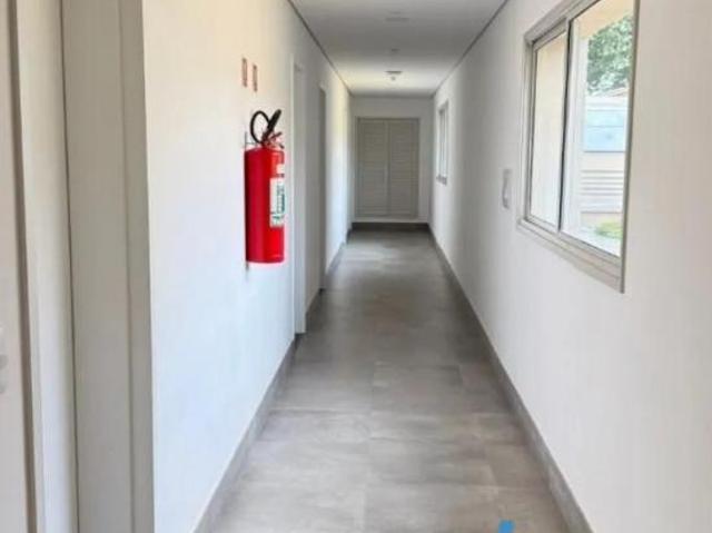 Apartamento 1 Quarto com Varanda | 35 Útil | 1 Vaga | Bela Vista