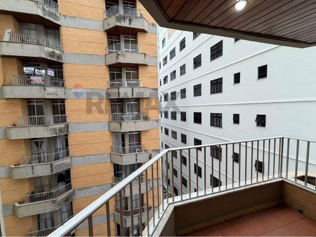 Apartamento 1 quarto e sala semi mobiliado para locação rua Santo Antonio em frente ao Apogeu