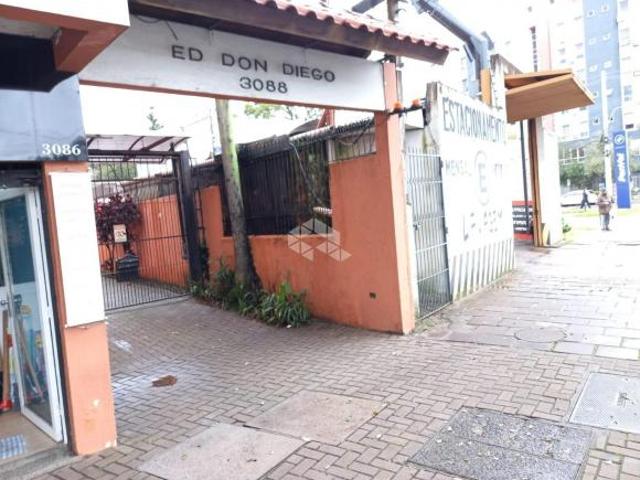 APARTAMENTO 1 quarto IMPECAVEL NA TERESÓPOLIS