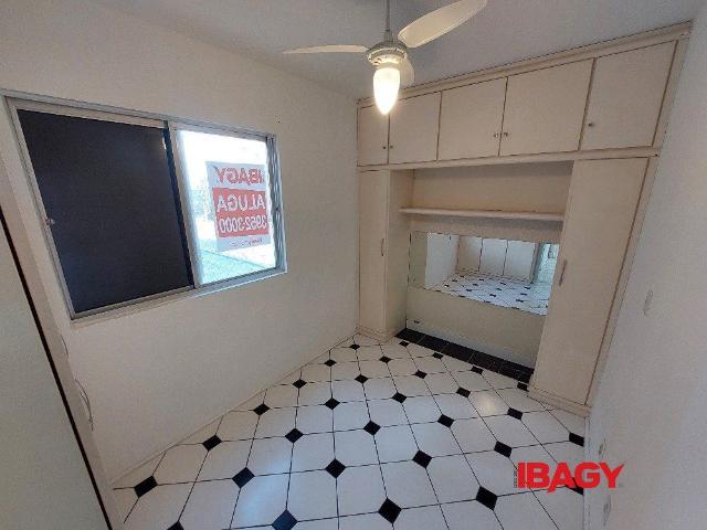 Apartamento 1 Quarto Kobrasol 54m²