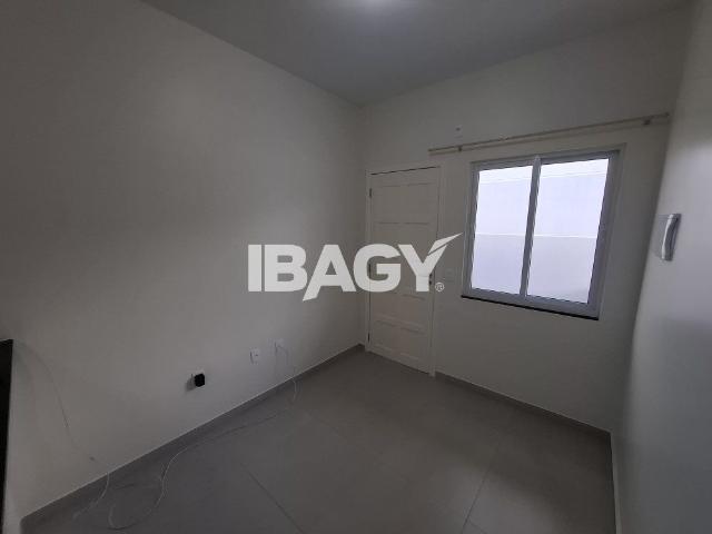 Apartamento 1 Quarto Potecas 59m²