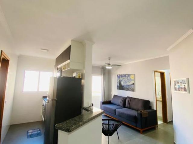 Apartamento 1 Quartos em Vila Tupi Praia Grande, SP
