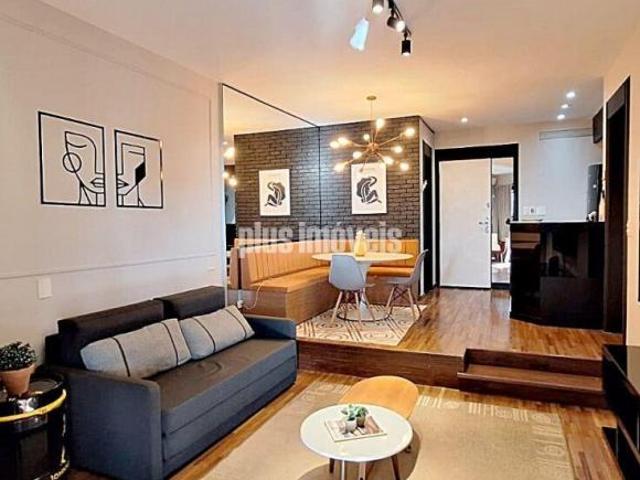 Apartamento 1 Suite, Piscina Churrasqueira, 2 Vagas no Morumbi!