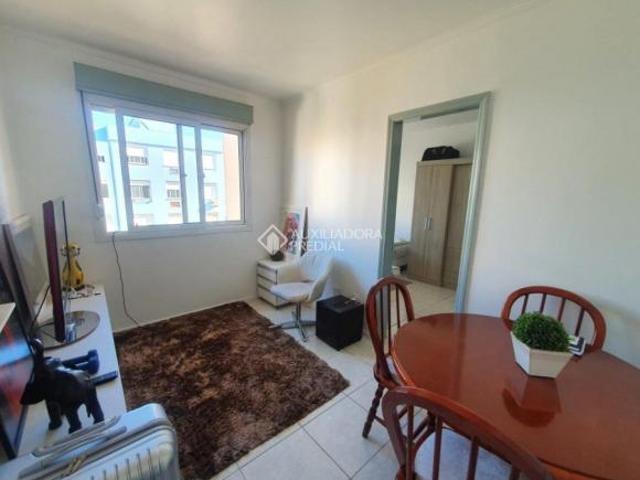 Apartamento 1dormitório mobiliado 3° andar no bairro Humaitá