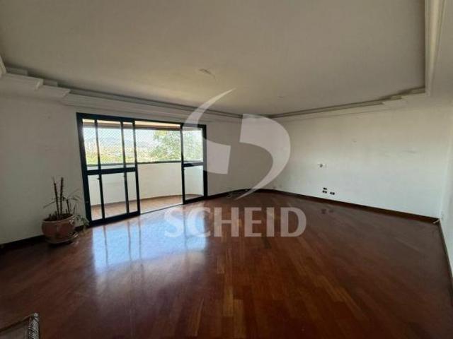 Apartamento 202m², 4 dormitórios, 2 suítes, varanda com churrasqueira, 3 vagas, Alphaville