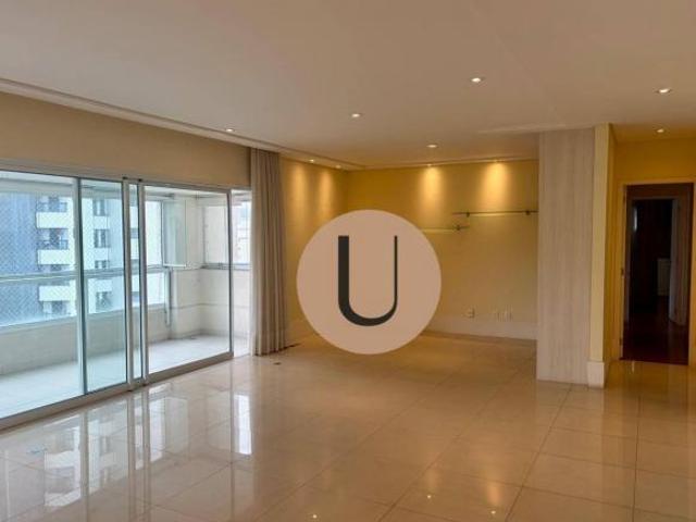 Apartamento 211 m2, 4 dorms 3 Vagas + depósito! Lazer Completo! Vila Andrade!