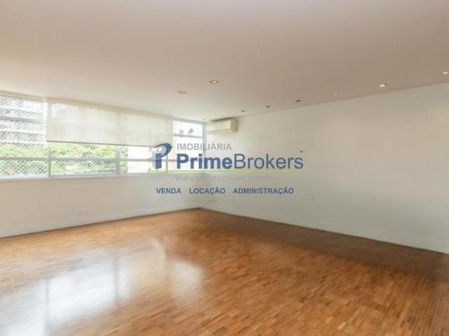 Apartamento, 213m² 3 Dormitórios, 1 Suíte, 2 Vagas, Móveis Planejados Cerqueira César