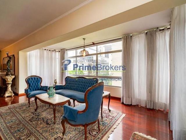 Apartamento 215m2,4 quartos, 1 suite,2 vaga