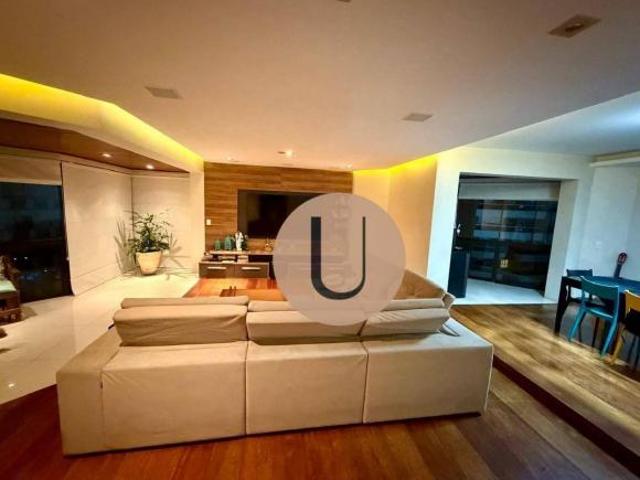 Apartamento 216 m2, 4 Dormitórios,3 vagas! Lazer Total! Panamby!