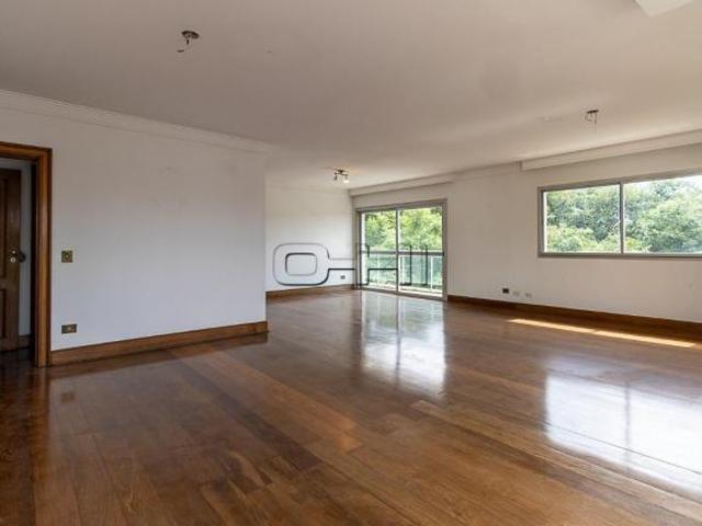 Apartamento 216m², Vila Nova Conceição SP | Venda