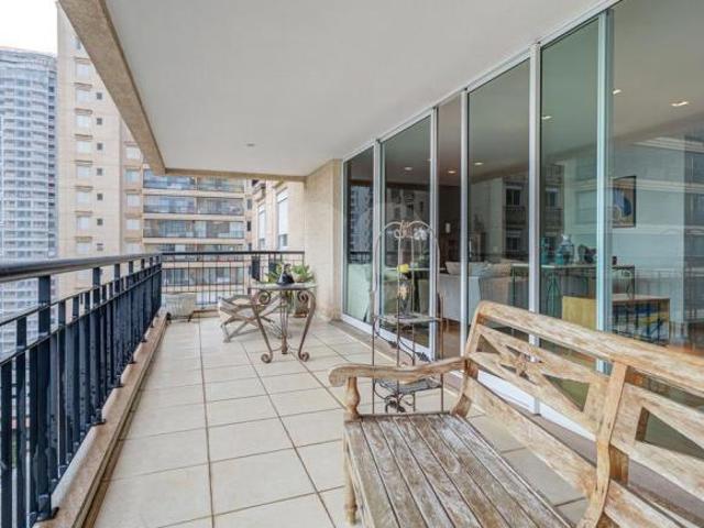 APARTAMENTO 218 m², 4 QUARTOS E 4 VAGAS NO BROOKLIN S.P
